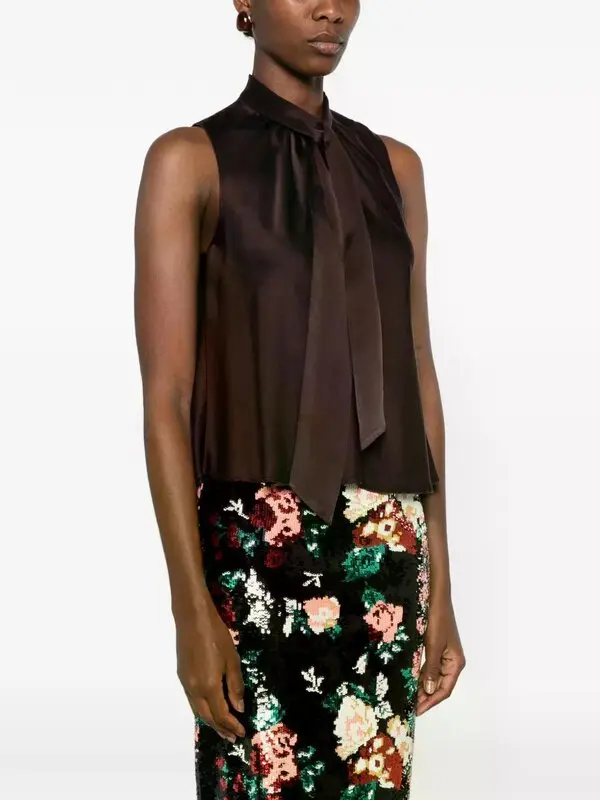 FORTE_FORTE Pussy-bow Sleeveless Blouse