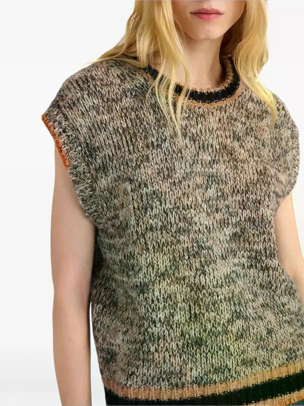 Momoni Cable-knit Embroidered Sleeveless Sweater