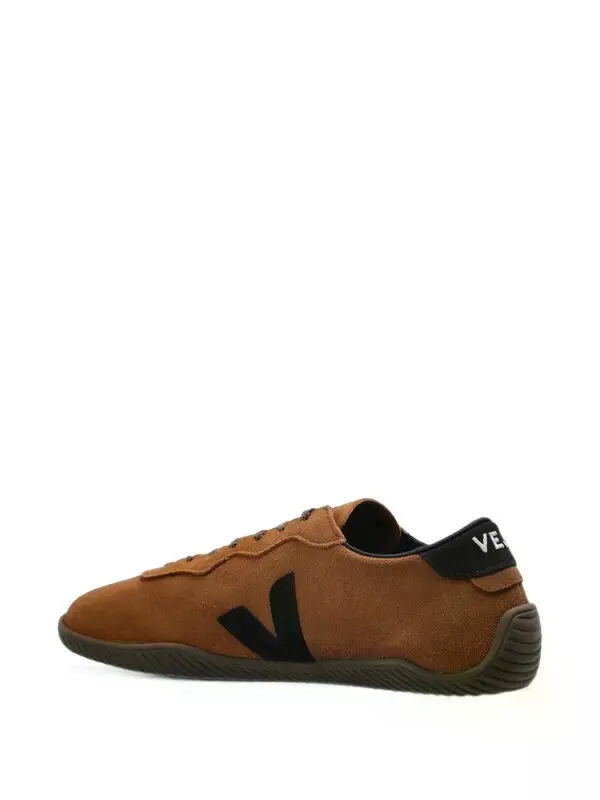 VEJA Jitsu Leather Sneakers