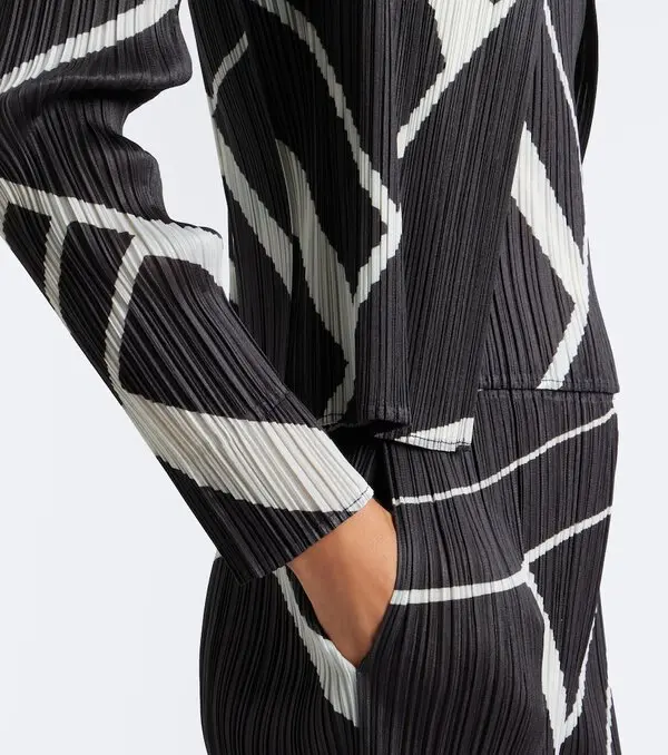 Issey Miyake Fold Line Pleated Printed Cardigan