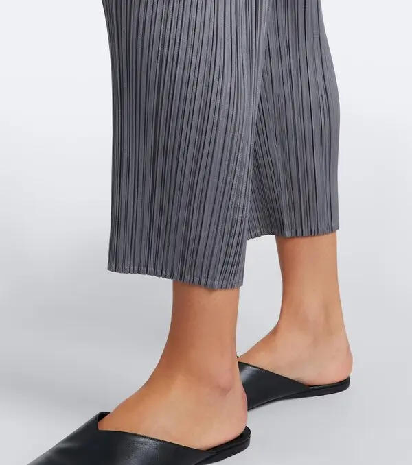 Issey Miyake Basics Cropped Pleated Slim Pants