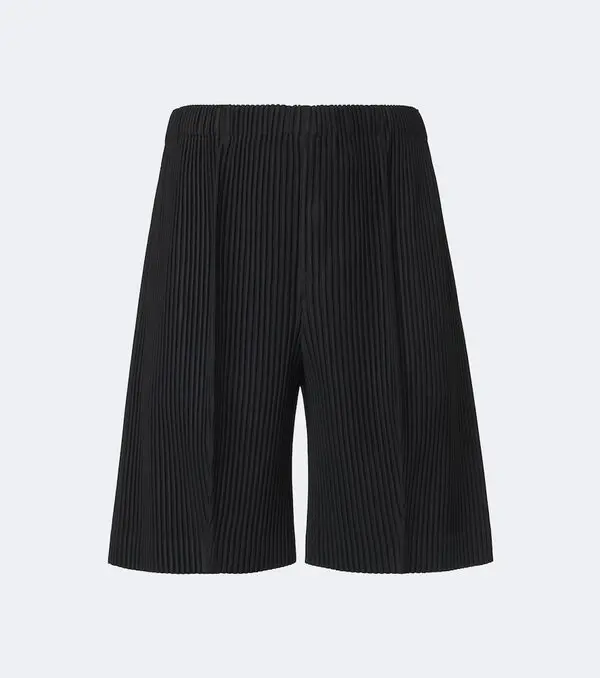 Issey Miyake Monthly Colors: August Pleated Bermuda Shorts - Black