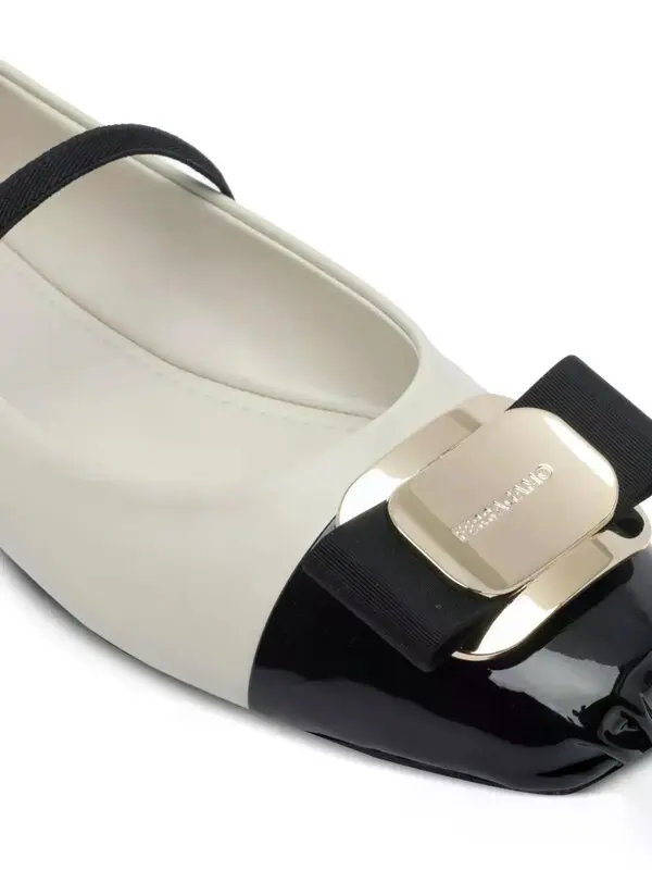 FERRAGAMO New Vara Plate Bicolor Ballet Flats