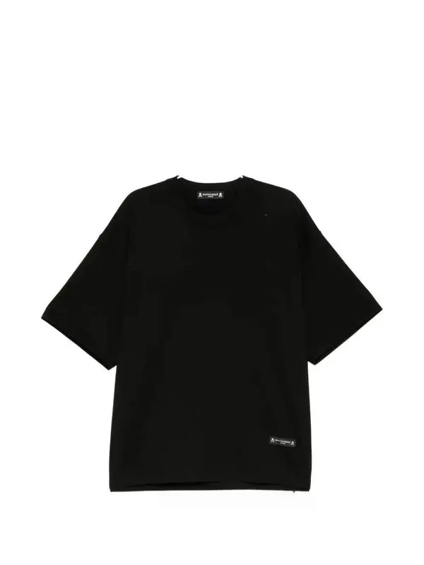MASTERMIND WORLD Skull-print T-shirt - Black