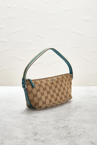 Gucci Gg Canvas Boat Pochette Shoulder Bag