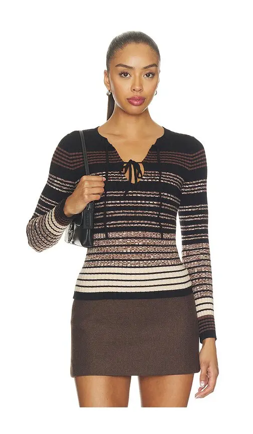 Heartloom Lola Top In . Also