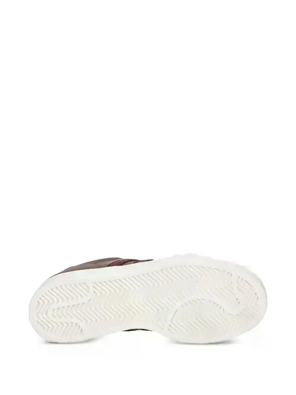 Adidas Superstar Sneakers