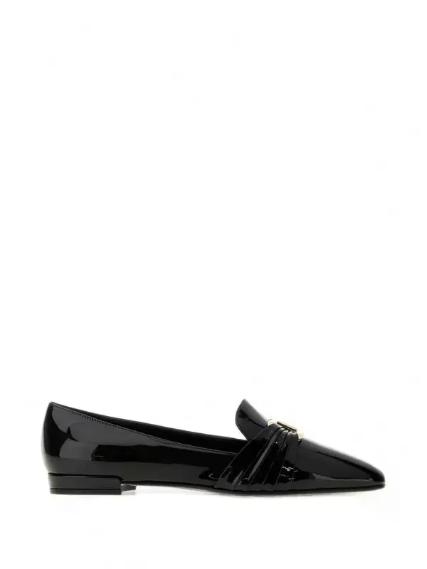 FERRAGAMO Lumie Patent Leather Loafers - Black