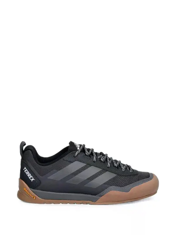 Adidas Skychaser Solo 3 Sneakers