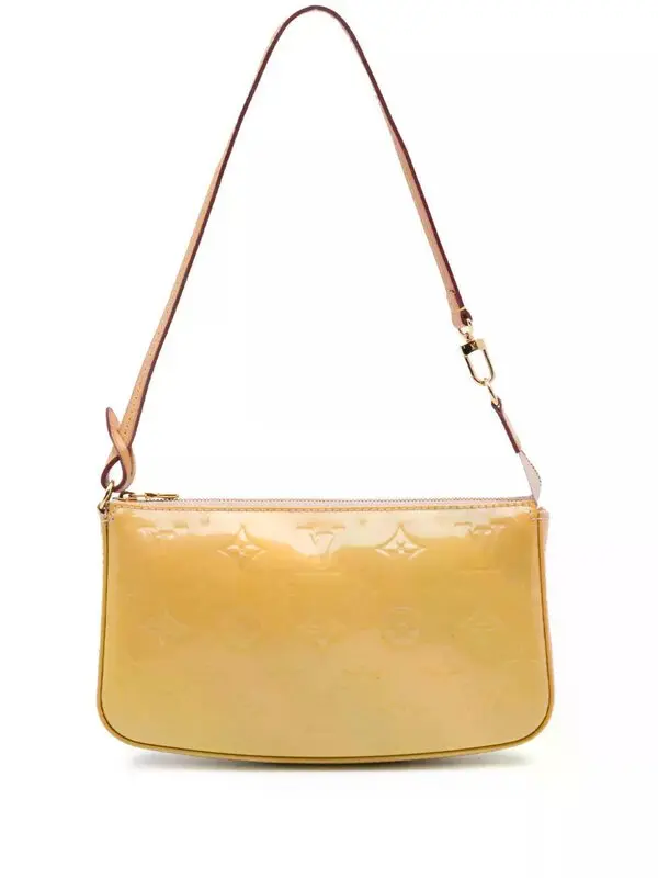 LOUIS VUITTON Monogram Vernis Pochette Accessoires Shoulder Bag