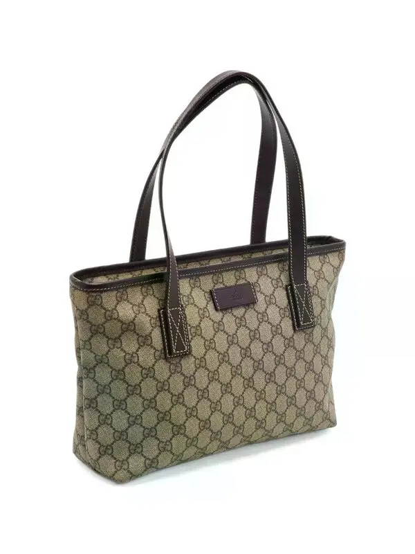 Gucci Gg Supreme Shoulder Bag