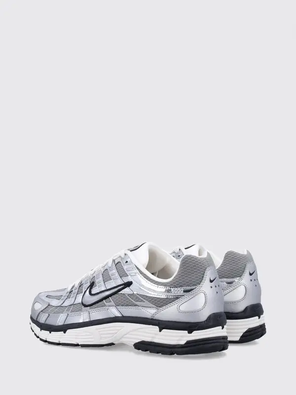 Nike Trainers Colour - Silver