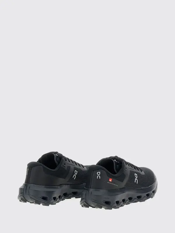 On Trainers Colour