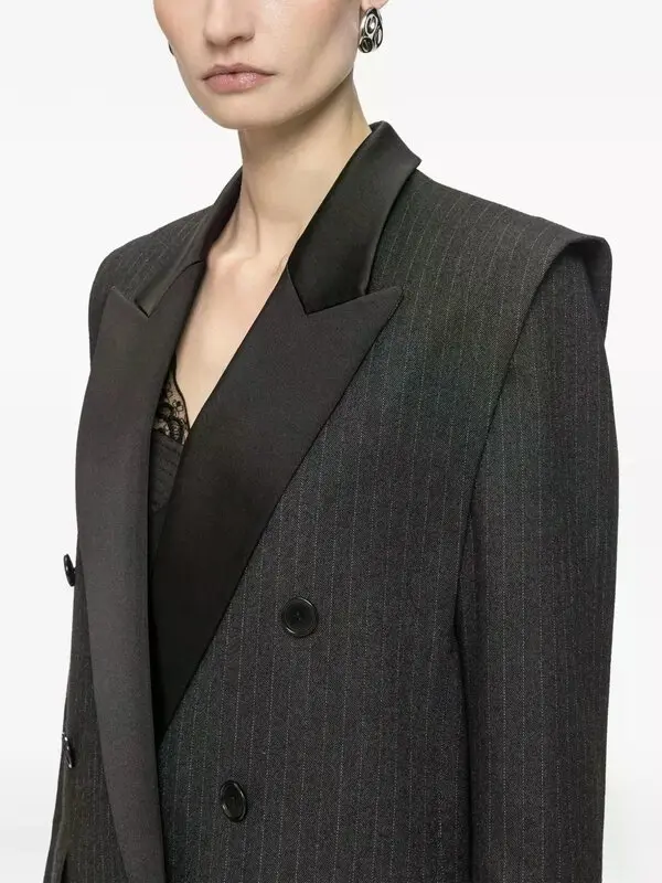 NISSA Pinstripe Contrast-lapel Double-breasted Blazer