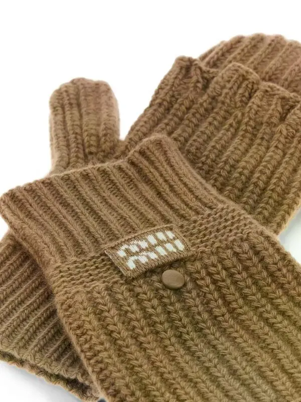 Miu Miu Ribbed Knit Fingerless Gloves With Logo Patch - Brown