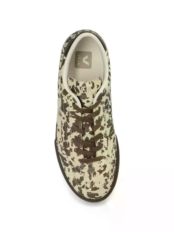 VEJA Panenka Low-top Sneakers