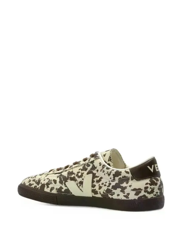 VEJA Panenka Low-top Sneakers
