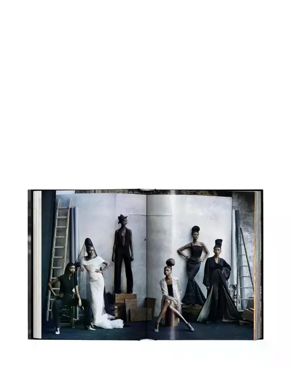 TASCHEN On Fashion Photography Book - Grey
