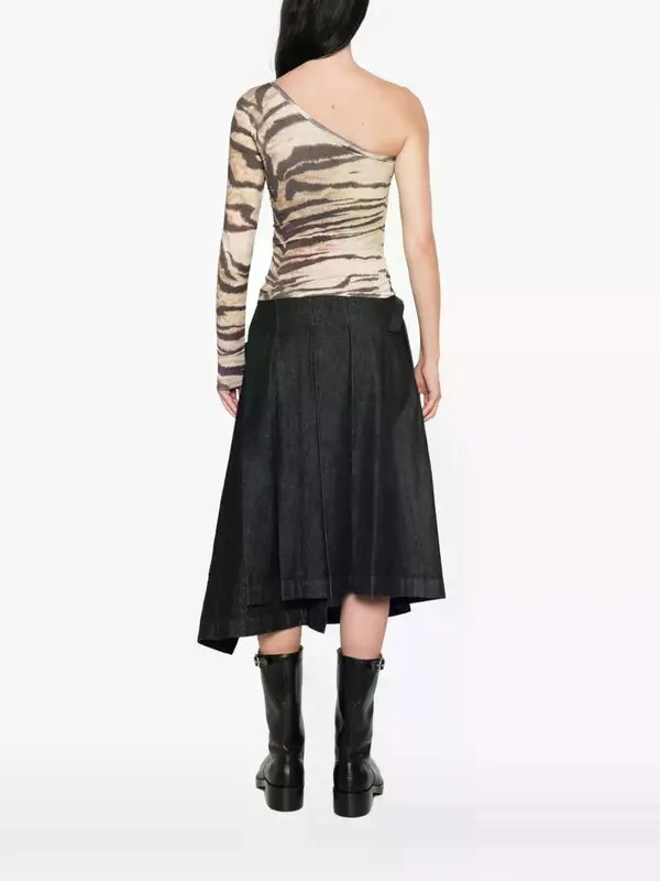 BASERANGE Tiger-print One-shoulder Blouse
