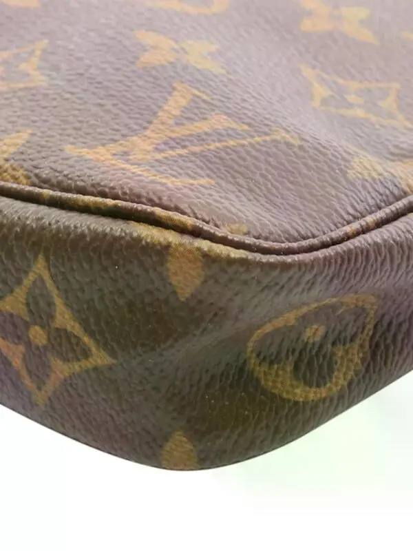 LOUIS VUITTON 2003 Monogram Pochette Accessoires Shoulder Bag