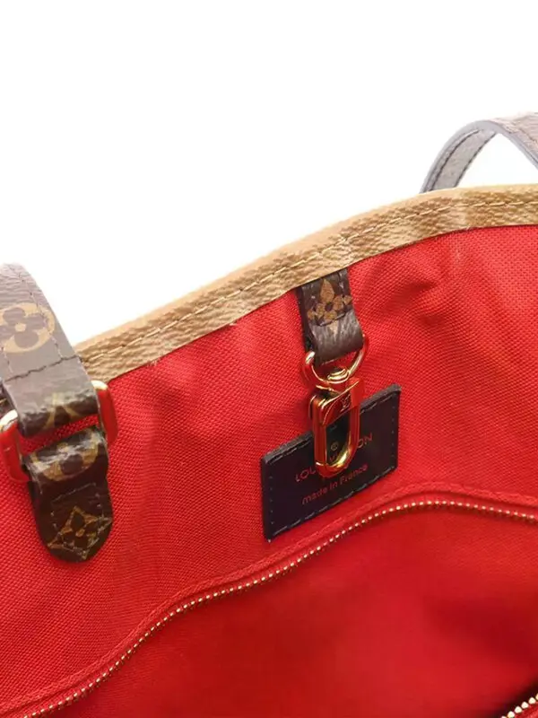 LOUIS VUITTON Monogram Reverse Giant Onthego Gm Satchel - Brown