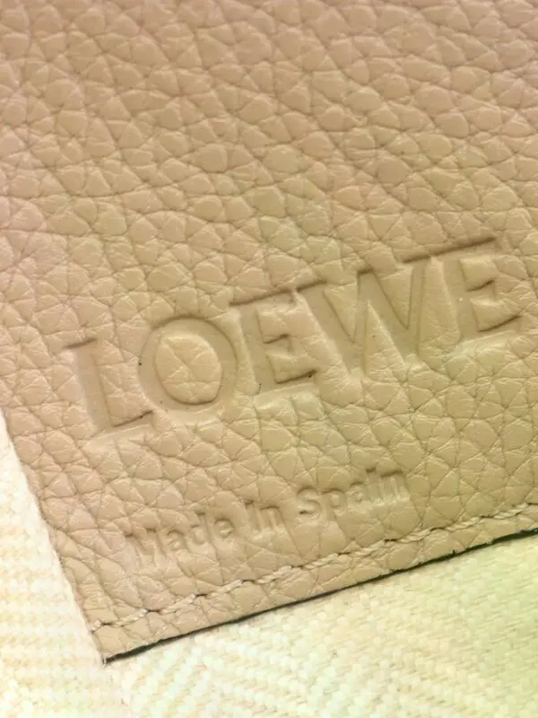 Loewe 2017 Medium Grained Calfskin Hammock Satchel