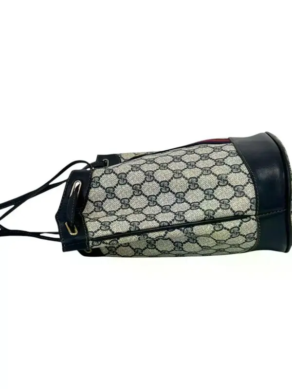 Gucci Gg Supreme Web Bucket Bag - Neutrals