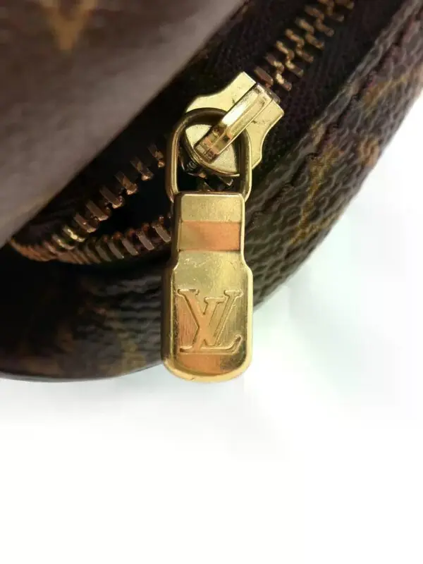 LOUIS VUITTON 1997 Monogram Montsouris Backpack