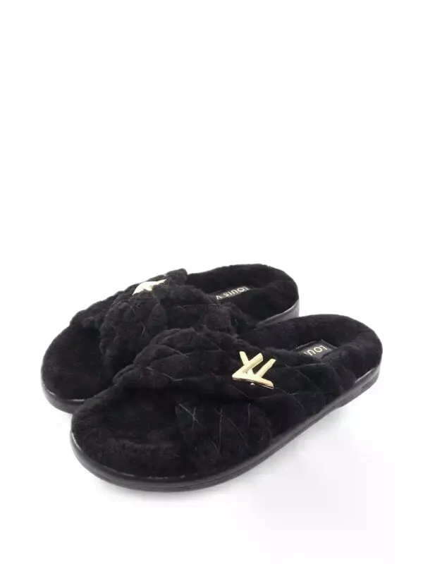LOUIS VUITTON 2024 Bliss Quilted Slippers - Black