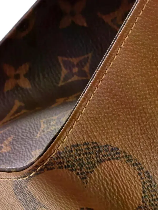 LOUIS VUITTON Onthego Reverse Monogram Giant Mm Tote Bag