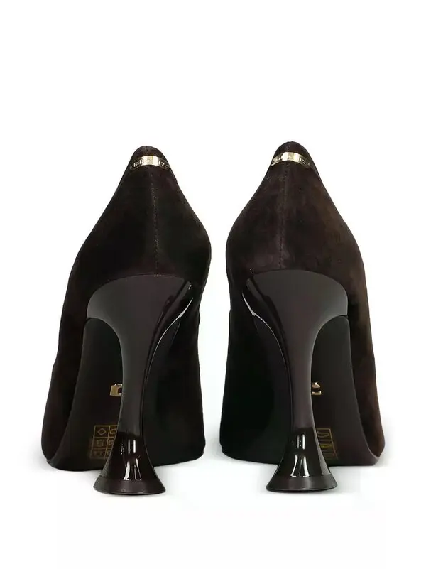 Lola Cruz Eugenia Pointed-toe Pumps