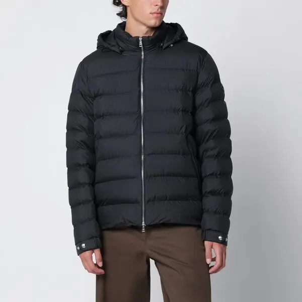 Moncler Arneb Short Down Jacket - Black