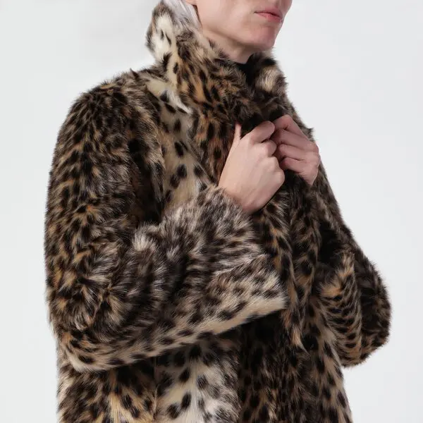 BB COUTURE Faux Fur Leopard Print Coat