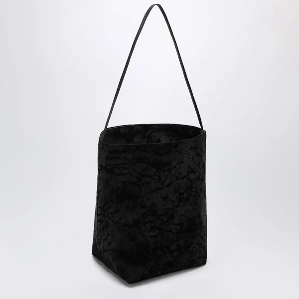 VALESQUE Velvet Bucket Bag
