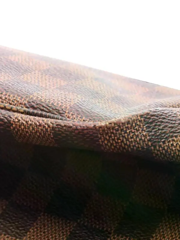LOUIS VUITTON 2018 Mm Neverfull Damier Ebène Tote Bag