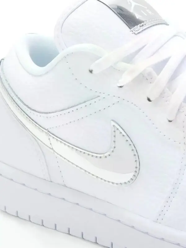 Nike Air Jordan 1 Low Se Sneakers