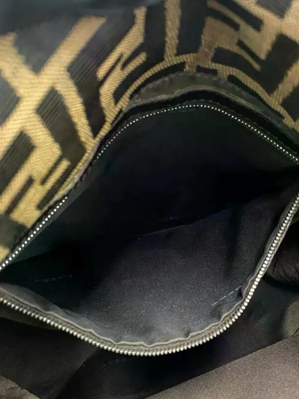 Fendi 1990-2010 Zucca Canvas Shoulder Bag