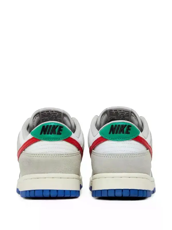 Nike Dunk Low Sneakers