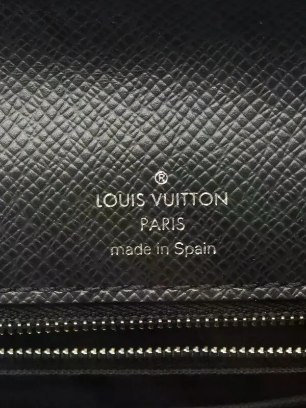 LOUIS VUITTON Taiga Selenga Clutch Bag