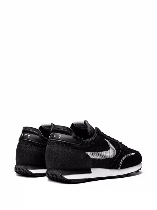 Nike Daybreak-type Sneakers
