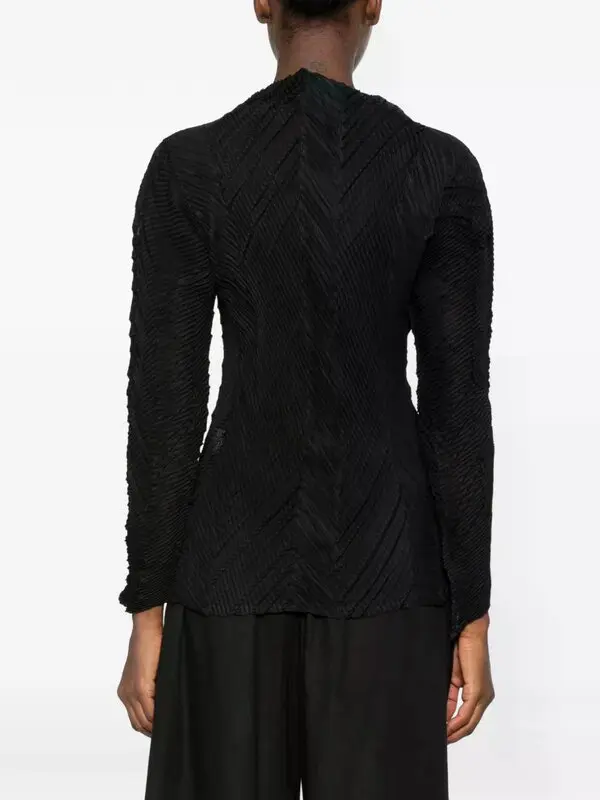 Issey Miyake Pleated Texture Turtleneck Long Sleeve Top