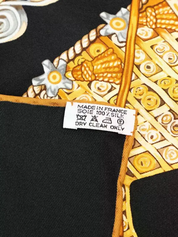 Hermès 2000-2010 Paperoles Silk Scarf 90 Scarves - Black