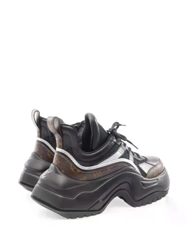 LOUIS VUITTON Arclight 2.0 Monogram Sneakers
