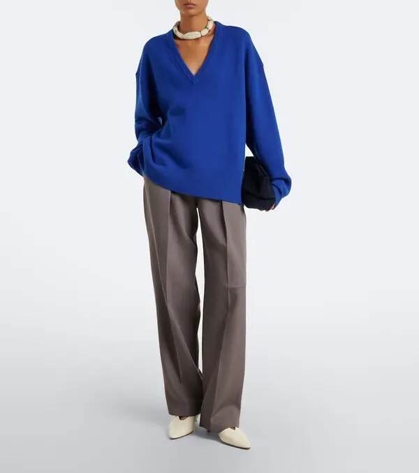 Extreme Cashmere N°457 V-neck Cashmere-blend Sweater