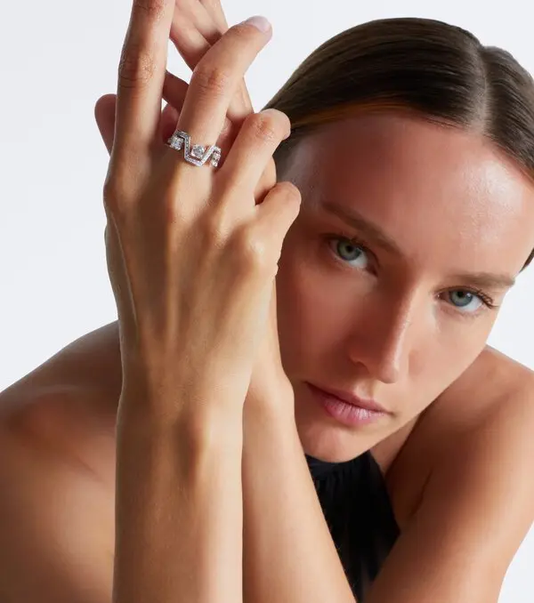 BUCHERER FINE JEWELLERY 18kt White Gold Diamond Ring