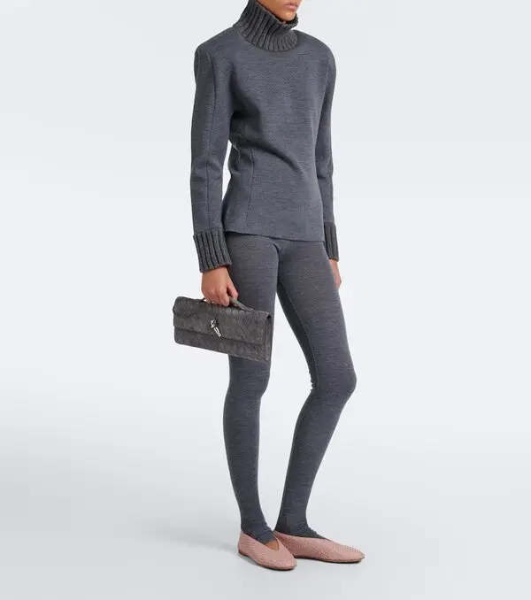 Bottega Veneta Andiamo Intrecciato Suede Clutch - Grey