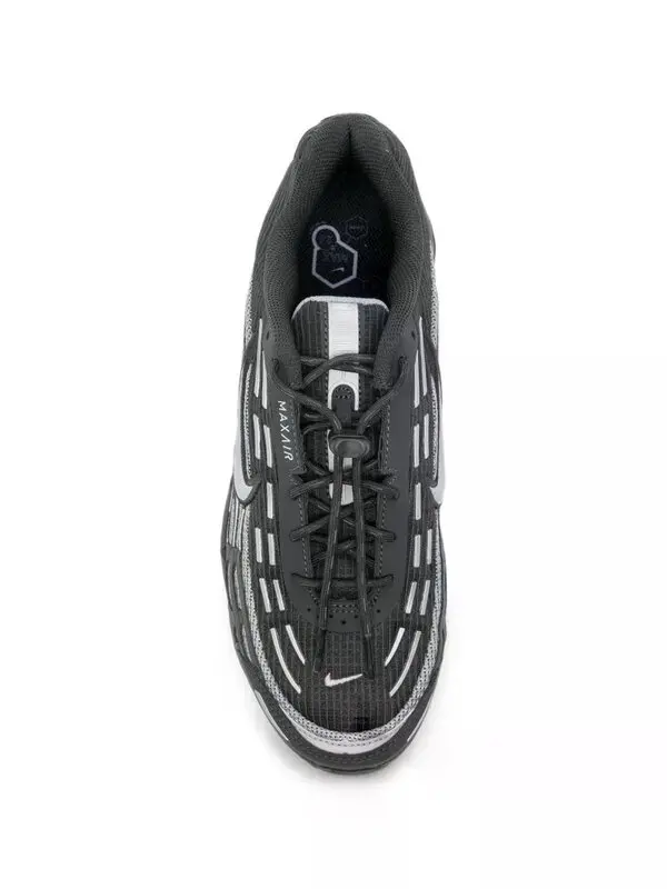 Nike Air Max Plus Sneakers