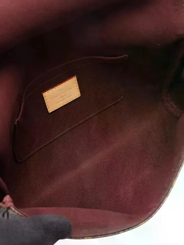 LOUIS VUITTON 2016 Monogram Favorite Mm Satchel