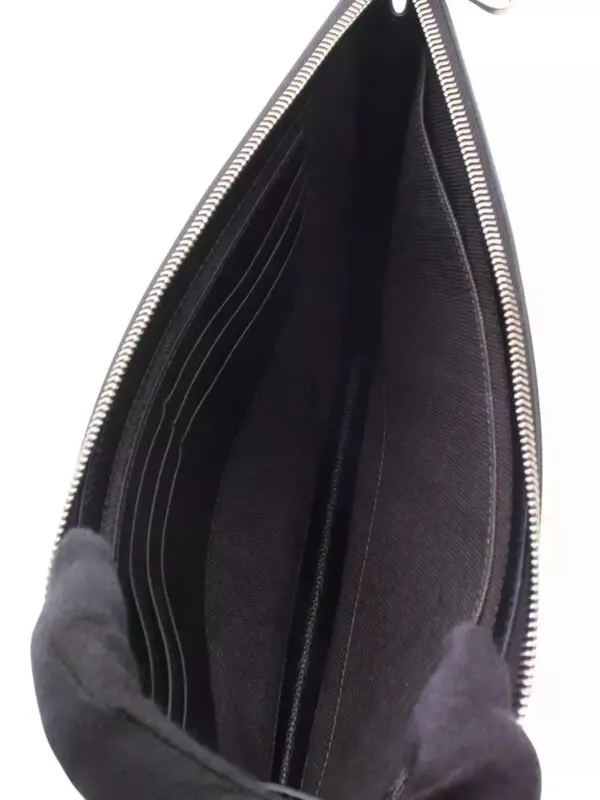 Gucci Gg Supreme Clutch Bag