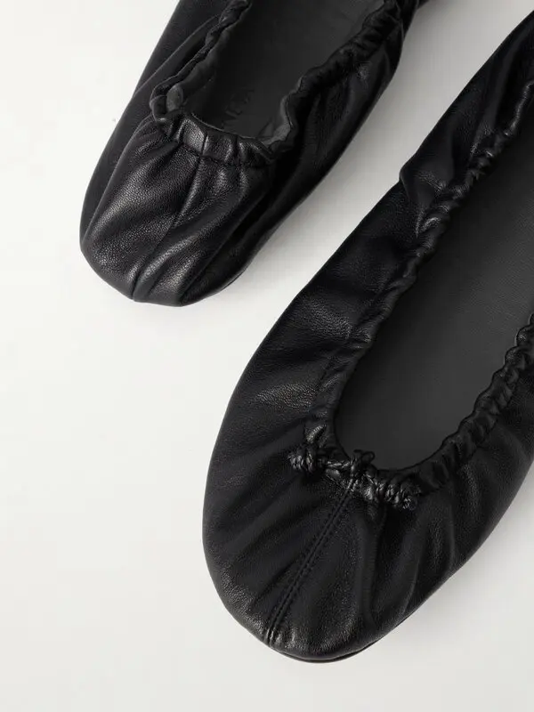 Bottega Veneta Fantasmina Leather Ballet Flats